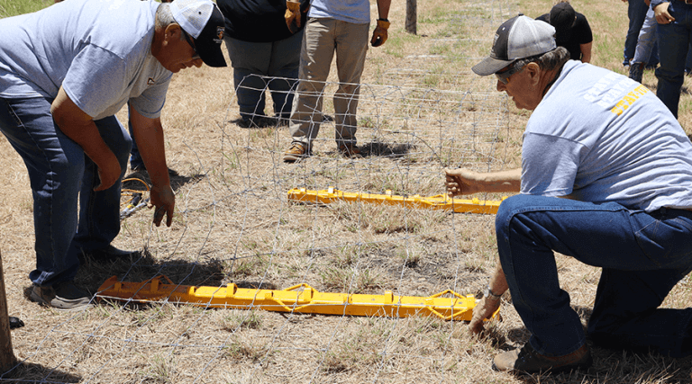 How to stretch fence wire - Stay Tuff Fence